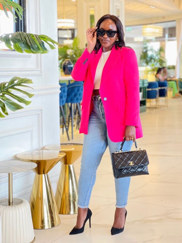 65 Chic Blazer and Jeans Combinations for Women: A Blend of Classic and ...