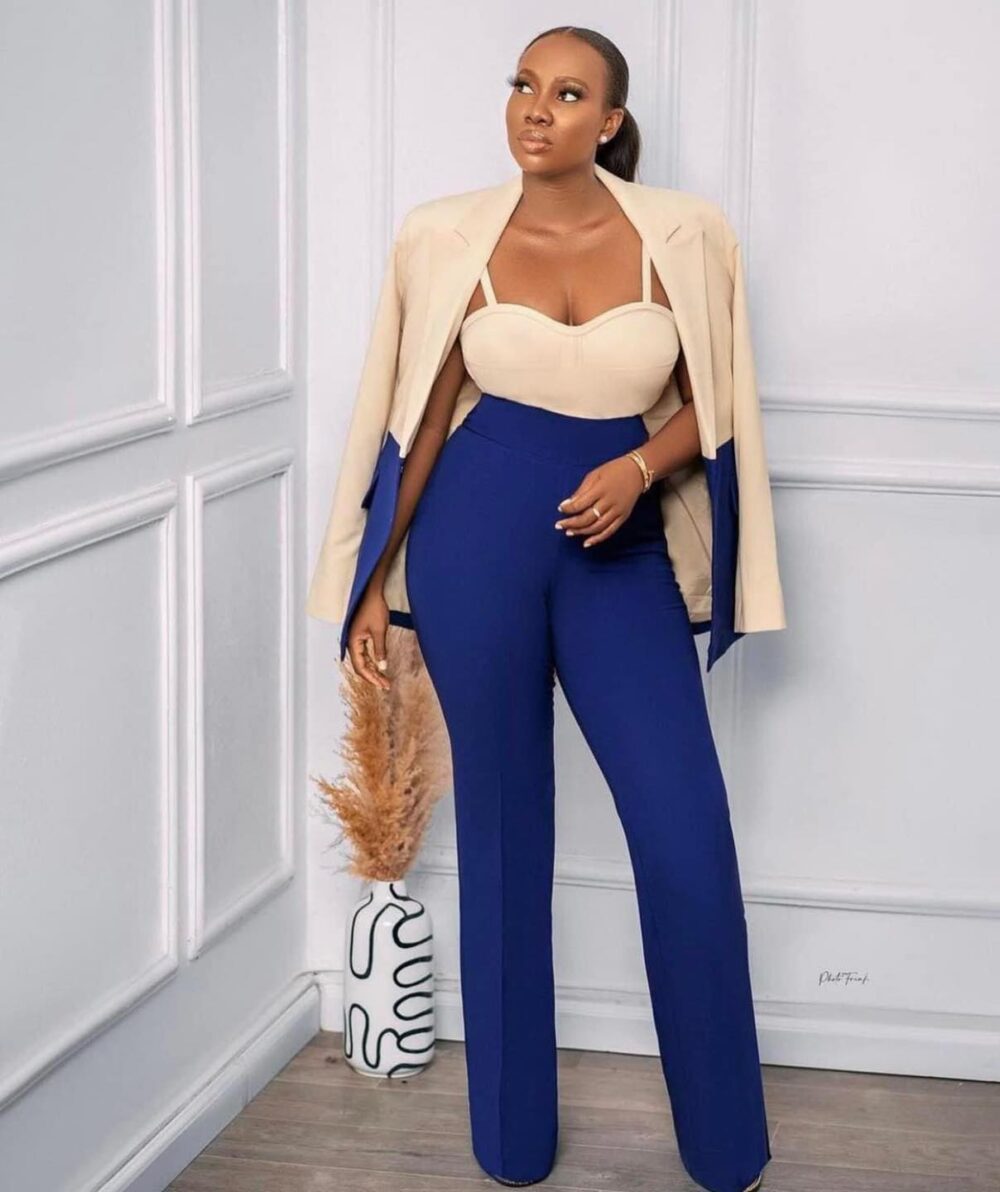 Summer Office Outfit Ideas Practical Looks From Linen Dresses To