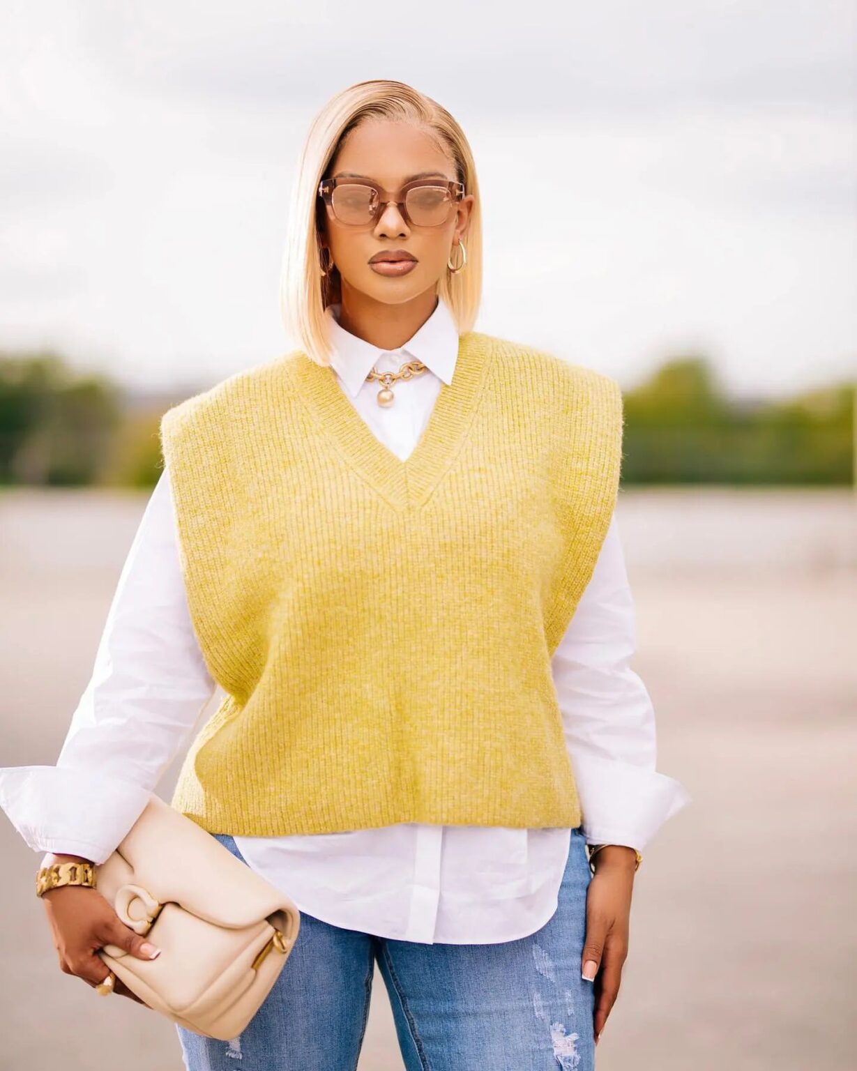 Mastering the Art of Yellow Outfit Combinations for Women – Fashion ...